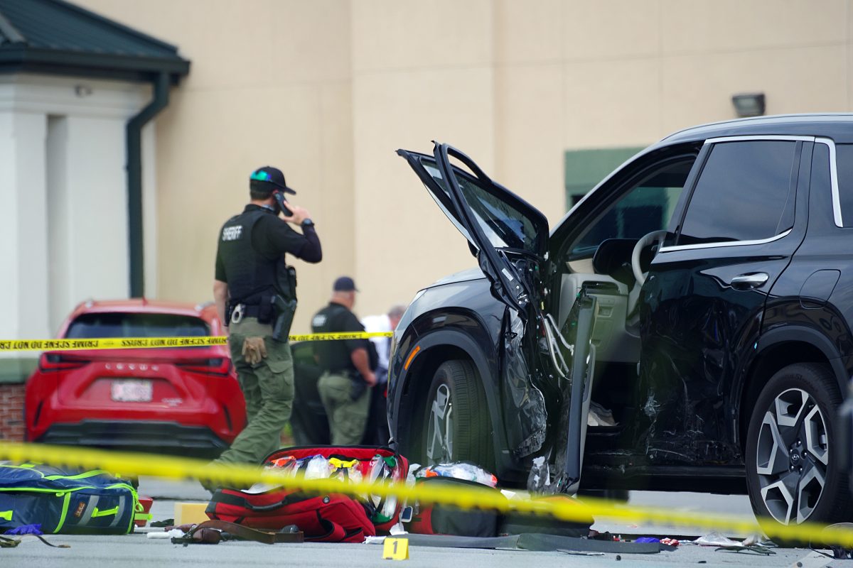 Courthouse shooting leaves one man dead, one arrested – The Laurens ...