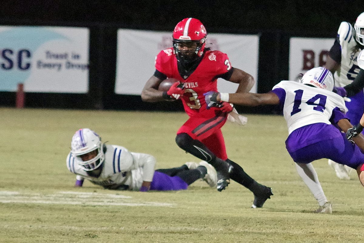 Red Devils advance to rematch with Griffins – The Laurens County Advertiser