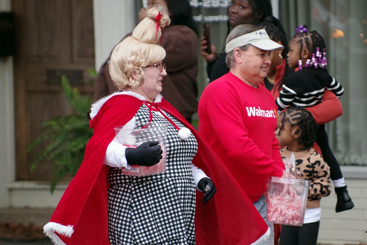 Christmas Parades Photo Gallery – The Laurens County Advertiser