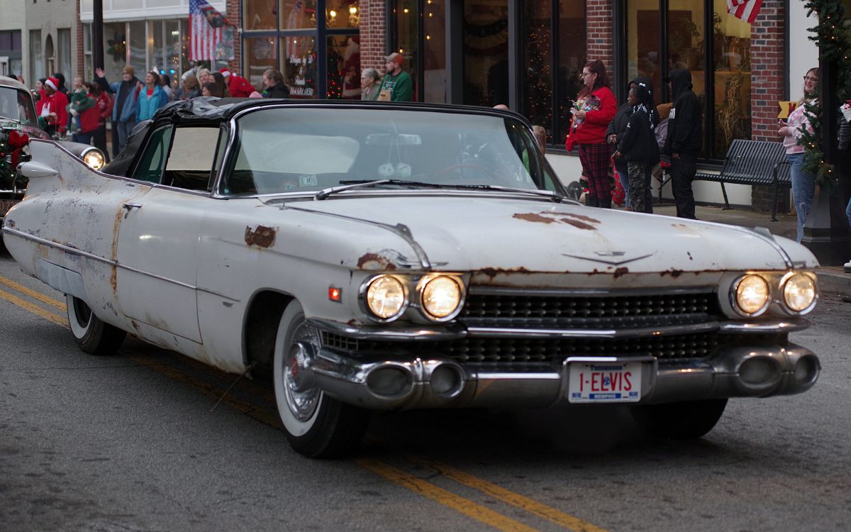Christmas Parades Photo Gallery – The Laurens County Advertiser